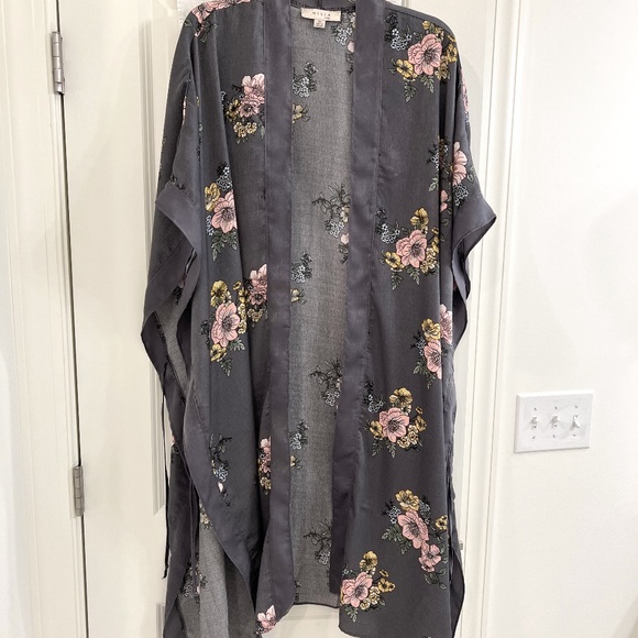 Misia Curvy | Tops | Misia Curvy Open Front Long Line Floral Kimono Cover Up Shawl Cardigansize ...
